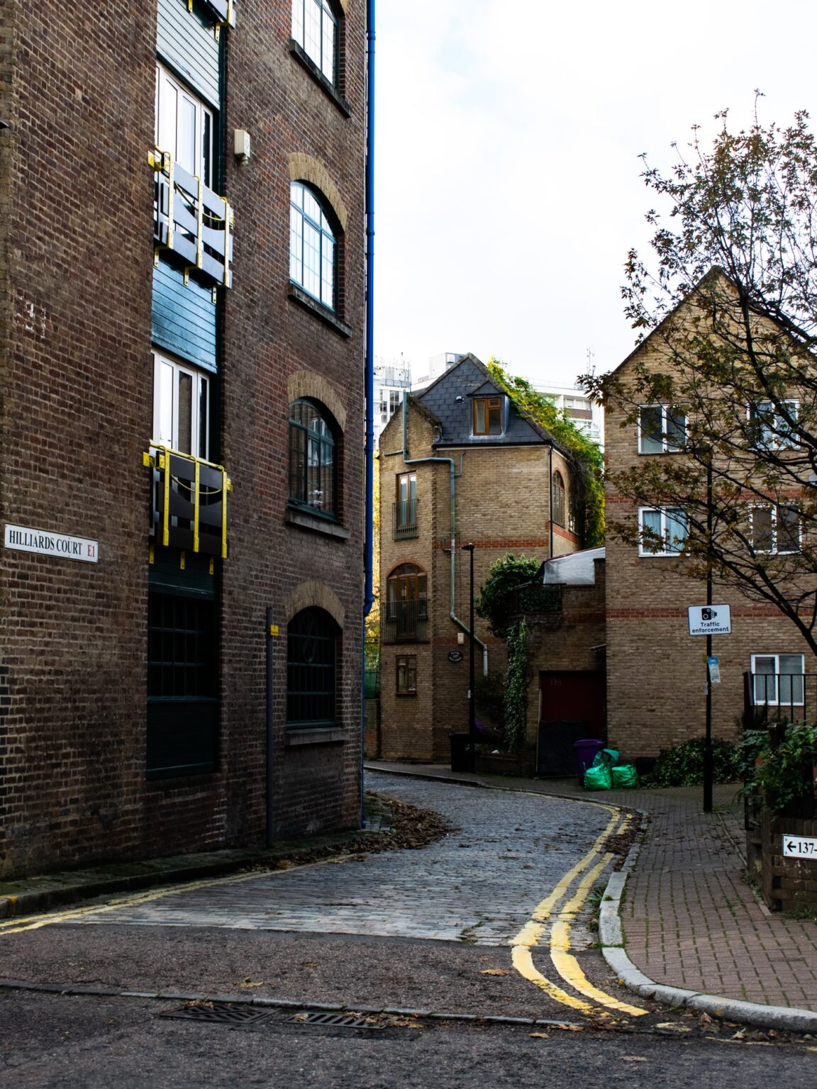 The Best Pubs in Wapping, London - What Amy Says